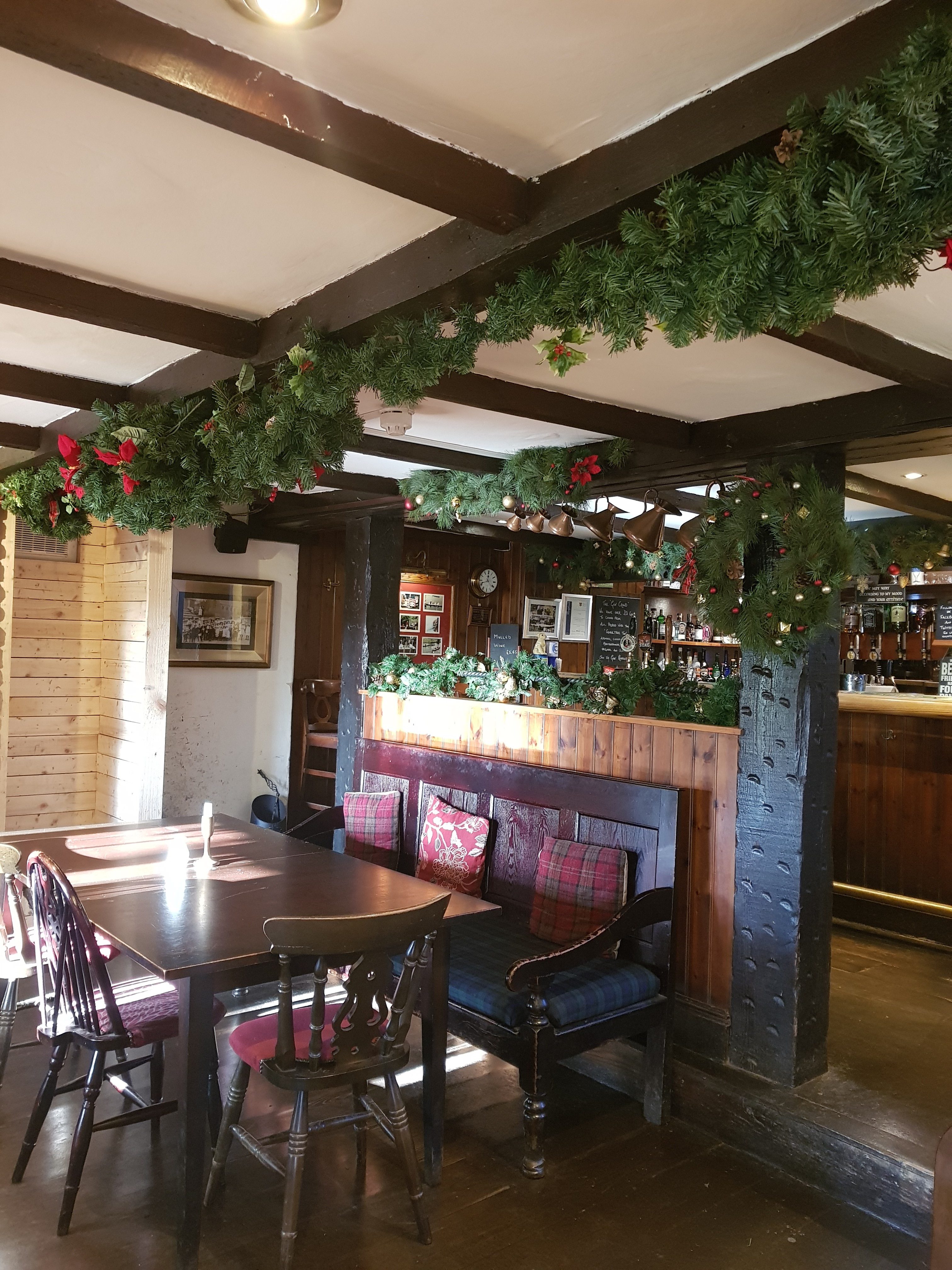 Swan With Two Nicks Quintessential English Country Pub And Restaurant Swan With Two Nicks Quintessential English Country Pub And Restaurant